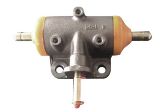 NISSAN  (EF750） brake wheel cylinder 16R-1589
