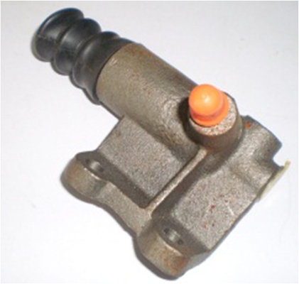 ISUZU (NPR）GT YPH  2515134 clutch slave cylinder