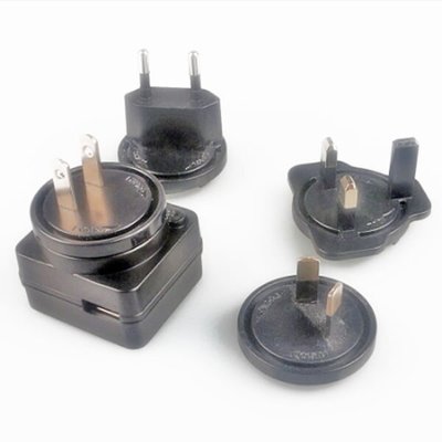 Light Weight Universal Charger Adapter 5V 1200mA With Interchangeable Plugs