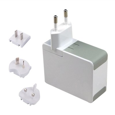 Interchangeable Smart USB Charger 5 Volt , Level VI 4 Port USB Charger For IPhone X