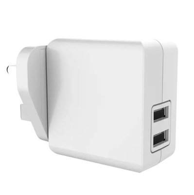 UK Plug Smart USB Charger 5V4.8A 3.2A 50 / 60Hz 79 * 52.25 * 49mm
