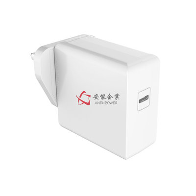 Short Circuit Protection USB C PD Charger 45W UK Plug PD Charger Level VI Efficiency