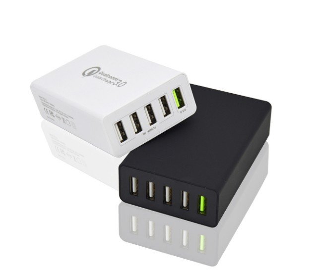 Multi Port Quick Charge 3.0 Charger 50W EU Plug FCC CE Approval For IPhoneX