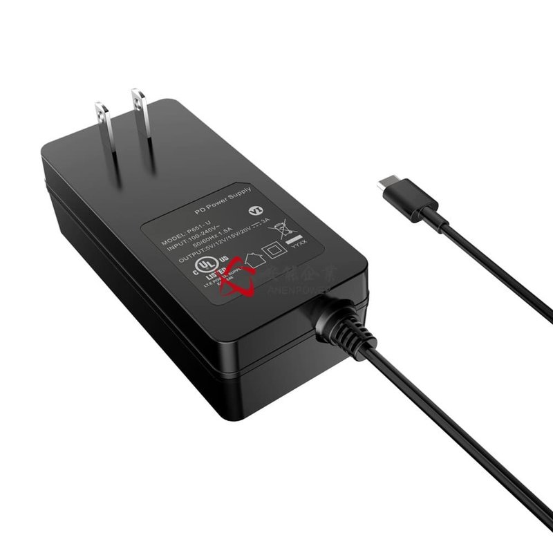 65 W US Plug USB C PD Charger / Power Supply Power Delivery Charger
