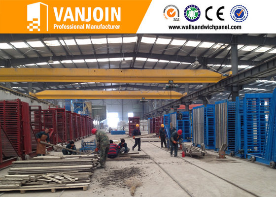Lightweight Concrete EPS Sandwich Roofing Panel Machine With Mixing System