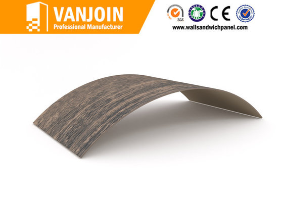 Painéis de parede decorativos 580x280 da textura de madeira branca flexível da cor para o prédio de escritórios