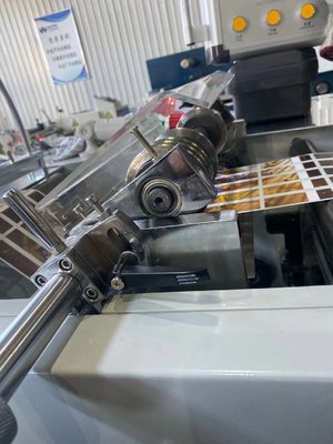Automatic Label Sticker Paper Folding Machine