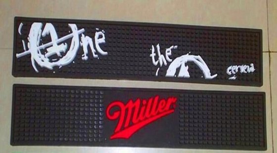 Heat Transfer Custom Rubber Bar Mats / Runner For Beer Waterproof SGS Approval supplier