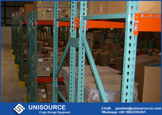 High Density Durable Teardrop Pallet Rack With Heavy Duty Steel Box Beam