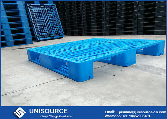 HDPE / PP Rack Stackable Plastic Pallet 4 Way / 2 Way Entry With Mesh Three Skids