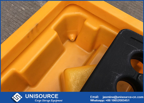 Fast Operation Stackable Plastic Pallet Yellow And Black Spill Prevention