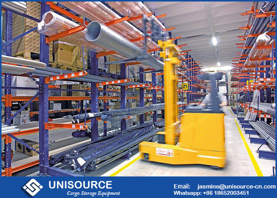 Q235 Steel Cantilever Racking Systems , Industrial Pallet Racking With Free Sample