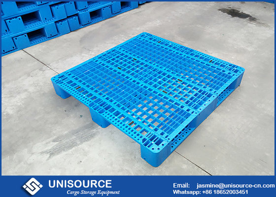 HDPE / PP Rack Stackable Plastic Pallet 4 Way / 2 Way Entry With Mesh Three Skids