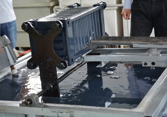 Water-based zinc-rich epoxy primer