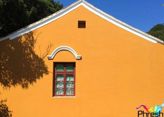 White Glossy Outdoor Water Resistant Paint Chemical Resistance For Office Hotel