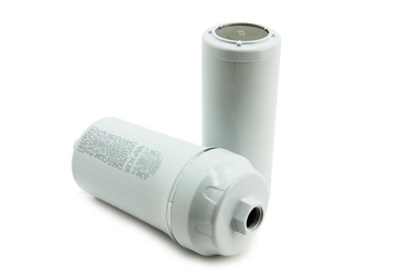 China Neutral Water Quality Bath Shower Filter Replaceable 86X86X210 mm supplier