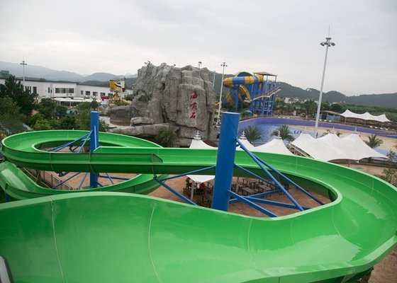 Indoor / Outdoor Spiral Water Slide Slidewaters Water Park in Blue , Green , White