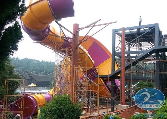 Water Attractions Water Park Slides For Adult Players With 4 Person Raft