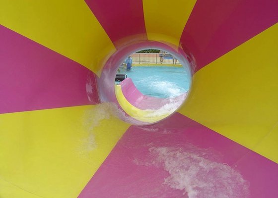 Water Amusement Park Equipment Children Water Slide with Raft in Yellow and Rose