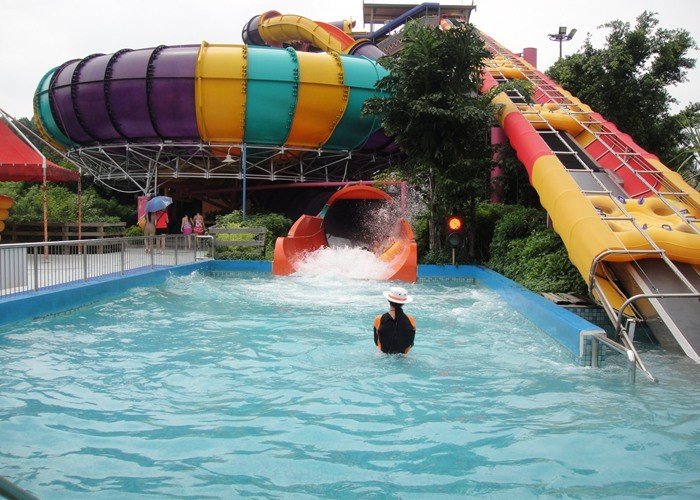 Promotional Splendid Space Bowl Water World for Kids , 15m Tower Height