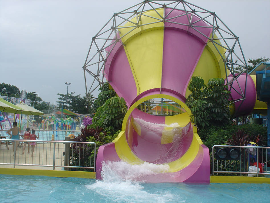 Small Water Attraction Cool Water Slides For Theme Amusement Park