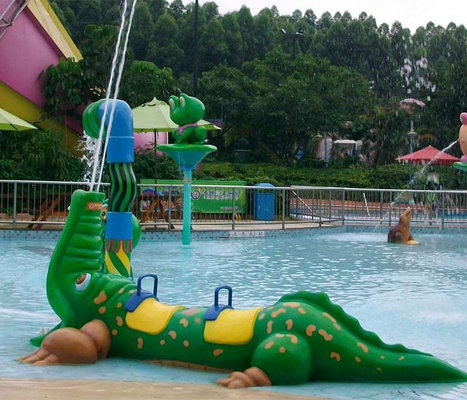 Green Fiberglass Water Pool Toys Crocodile Spray For Kids And Adults