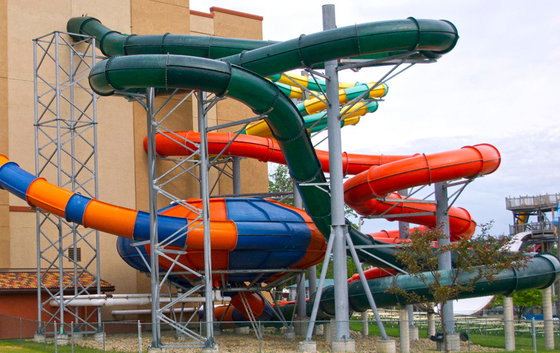 Giant Spiral Slide Playground Fiberglass Water Slides For Water Amusement Park