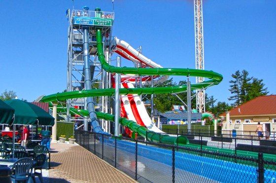 High - Speed Little Tikes Water Slide For Holiday Resort Green
