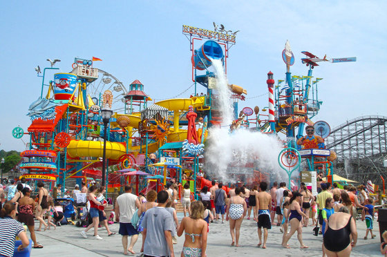 Galvanized Pipe Water Playground Equipment Fiberglass Water House