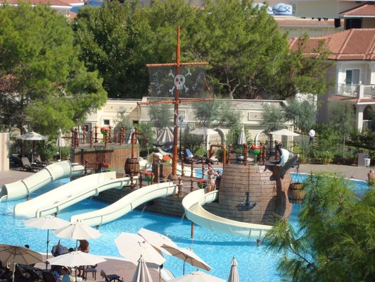 Pirate Ship Water Playground Equipment White Water Slides For Water Park