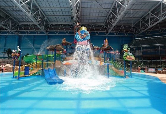 Spray Small Green Water Playground Equipment Red / Blue Slide Water Playground