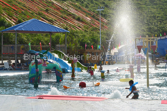China Guangxi  30,000 Fiberglass  Water Slide / Wave Pool  / Family Water Playground Water Park
