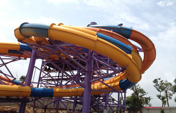 8 Lines Fiberglass Water Slide Super Octopus Spiral Racer Water Slide