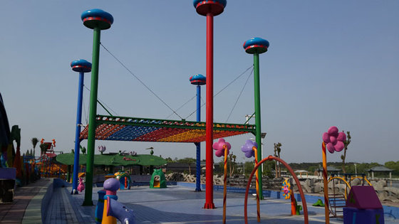 Water Park Equipments and Jellyfish Water World For Jumping and Enjoy
