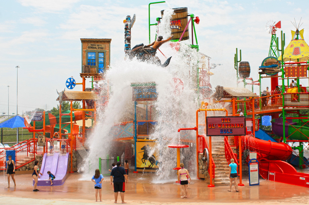 Hawaiian Tropical Style Big Water Park Playground For Adult And Kids
