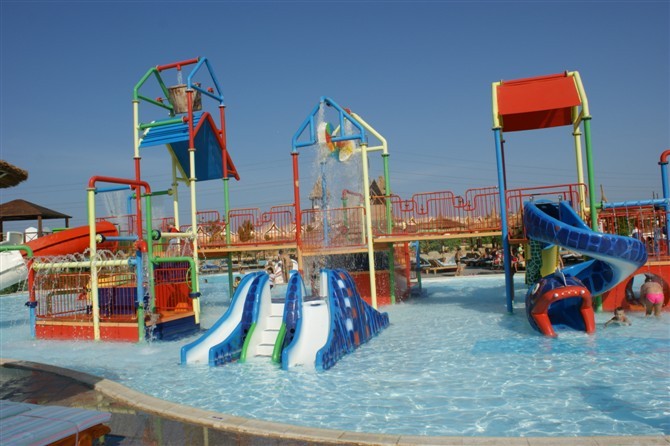 Outdoor Kids Water Playground