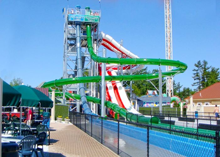 Closed Tube Water Slide Fiber Glass Spiral Water Slides For Water Park Playground