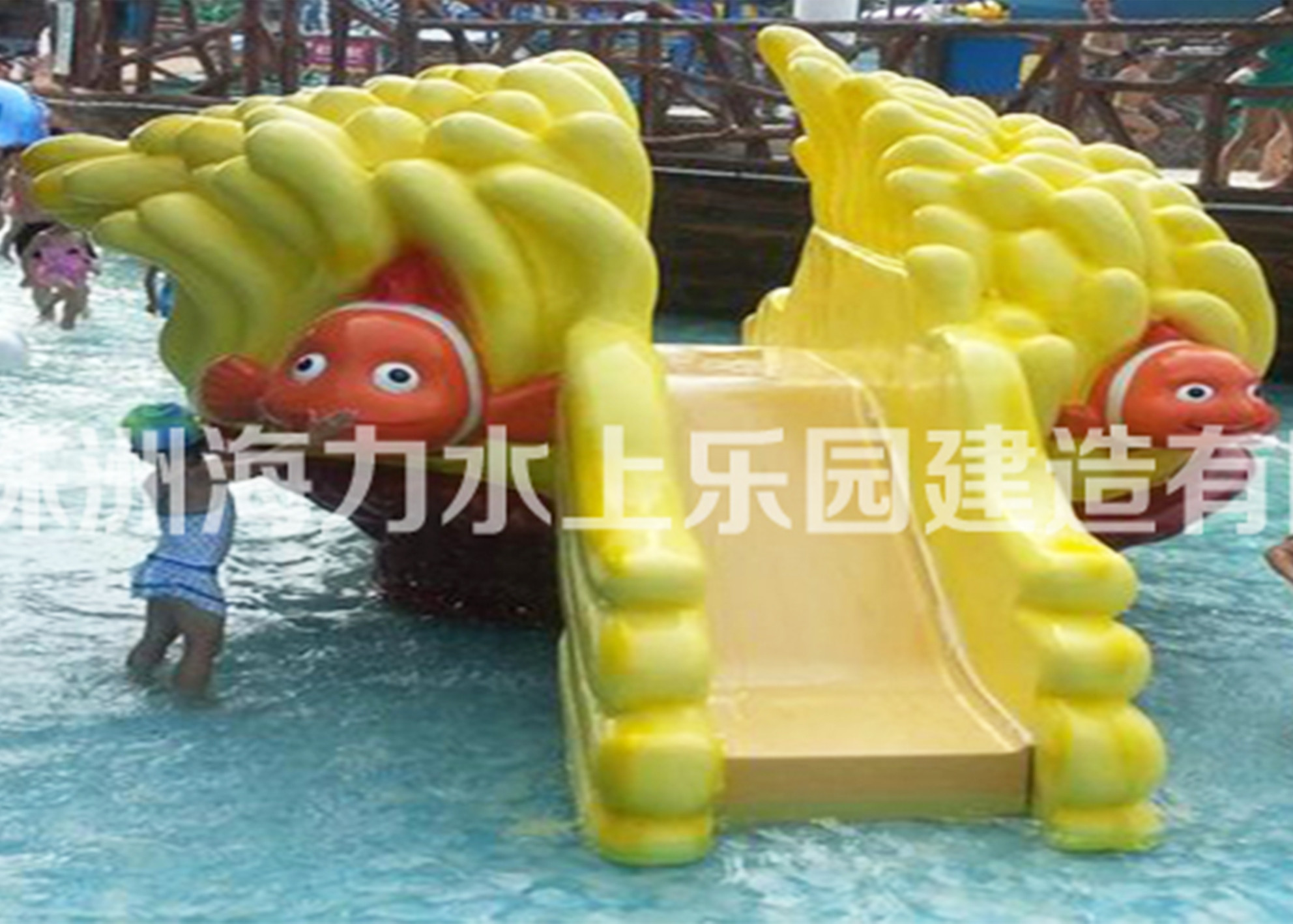 Flying Fish Style High Speed Water Slide , Pool Water Park Water Slides