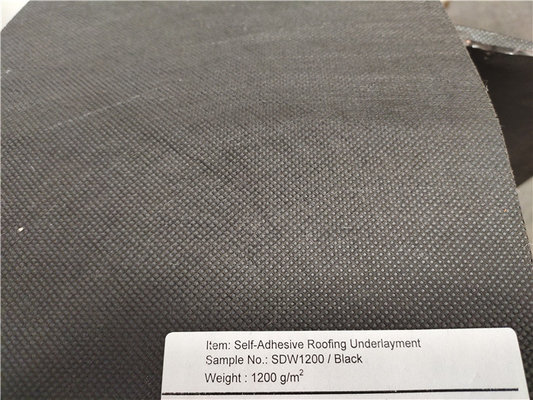 0.95 * 21.05m Self Adhesive Roof Underlayment UV Protected Surface Lightweight