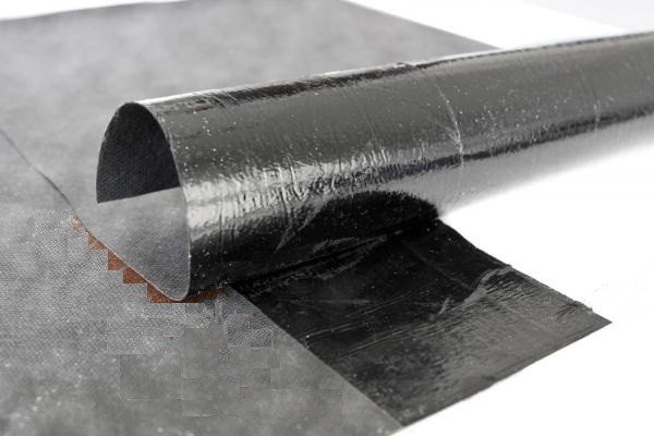 Black Self Adhesive Roof Underlayment Dual Modified Asphalt 90 Days Exposure