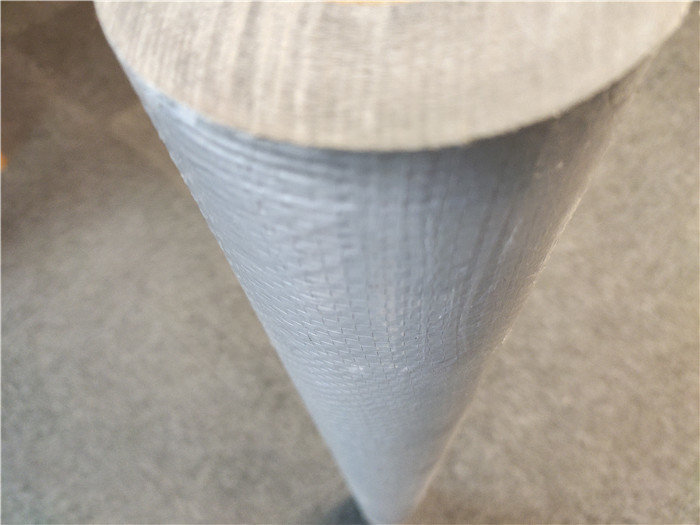 Multilayered Sheet Synthetic Roof Underlayment Roll Thick Adhesion Surfaces
