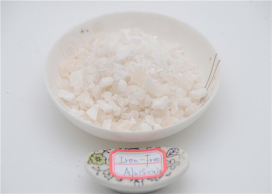 색깔 및 맛을 통제하는 물에 있는 Al2O3 16% 알루미늄 황산염