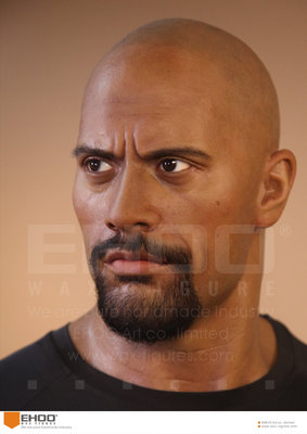 Life Size Celebrities Silicone Material Celebrity Wax Figures 20 - 30 years Life Span