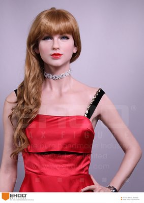 Lifesize Celebrity Wax Figures , America Popular Young Lady Singer Wax Figure