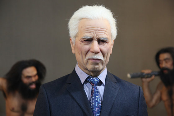 Custom Realistic Museum Famous Wax Museums / Wax Sculpture Of Greece Old Man
