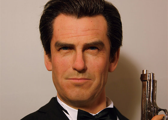 Lifelike Silicone Resin Fiberglass Movie Waxwork Modern Art Figure OEM