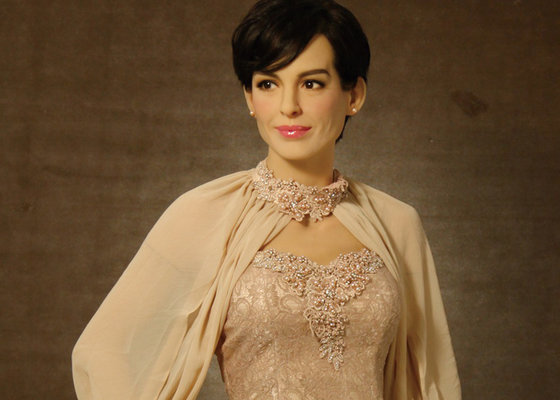 Estatuas de tamaño natural de la cera de la celebridad del museo de Anne Hathaway Scuplture