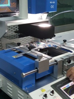 Free training WDS-620 automatic motherboard chip repairing machine for mobile phone repairing