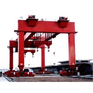 900t Bridge-moving Portal Crane