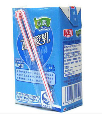 Hot melt adhesive for beverage straw